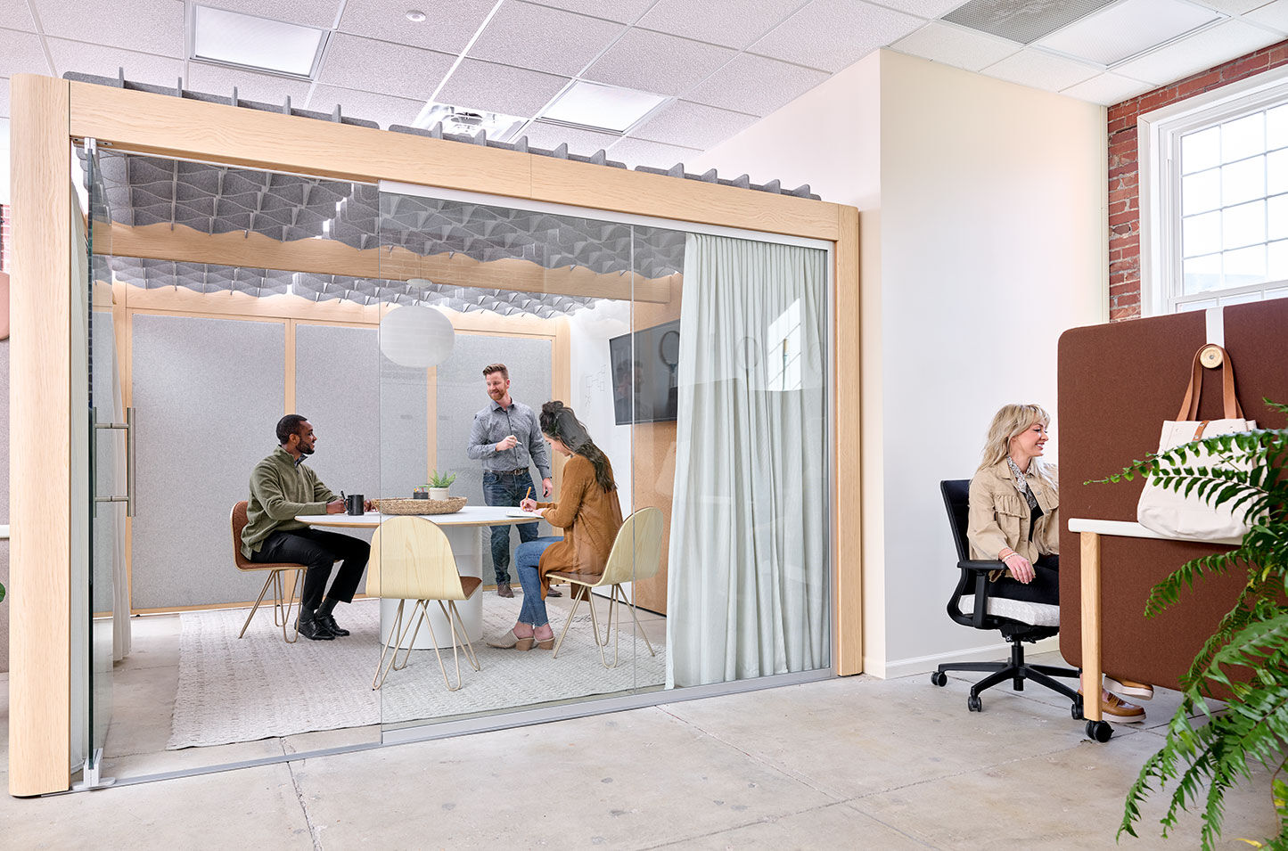 OFS Current Blend Unique Meeting Space | OFS