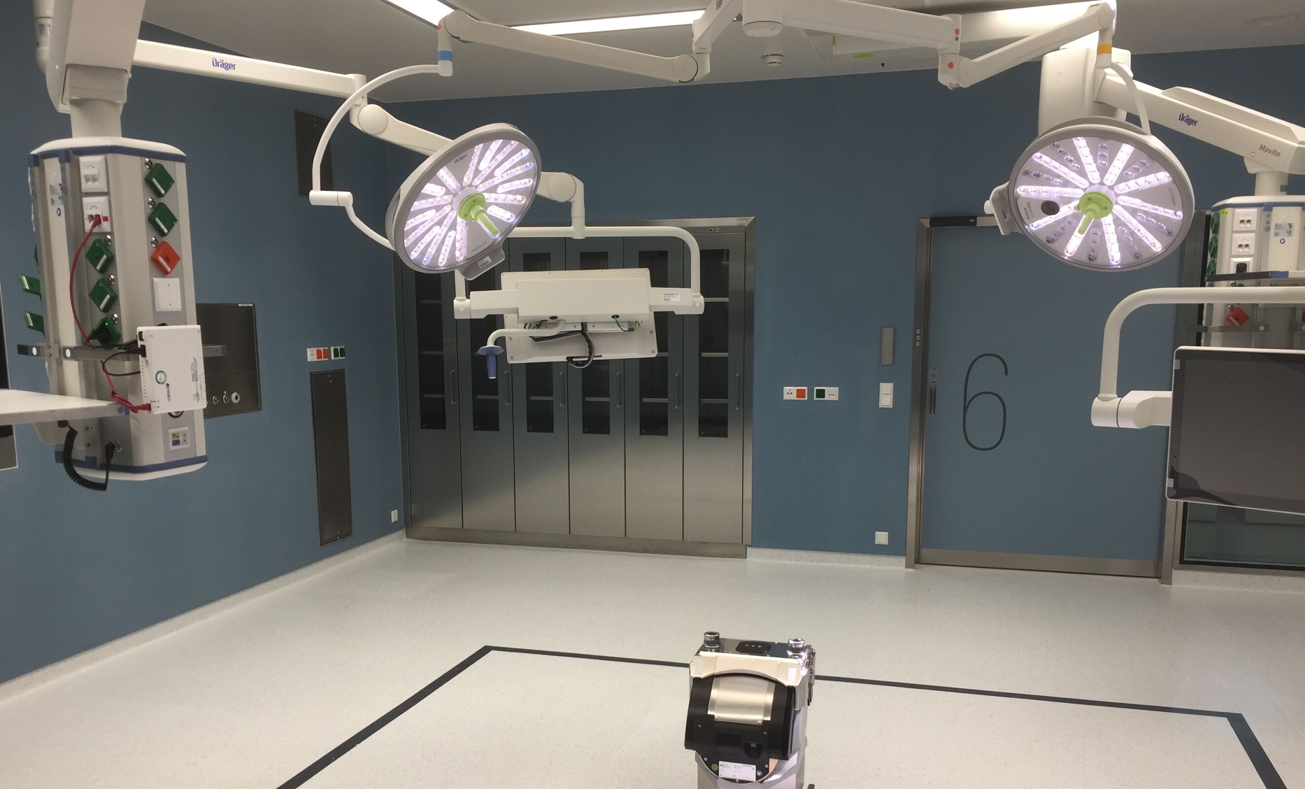 Operating Room | Meganite Solid Surface