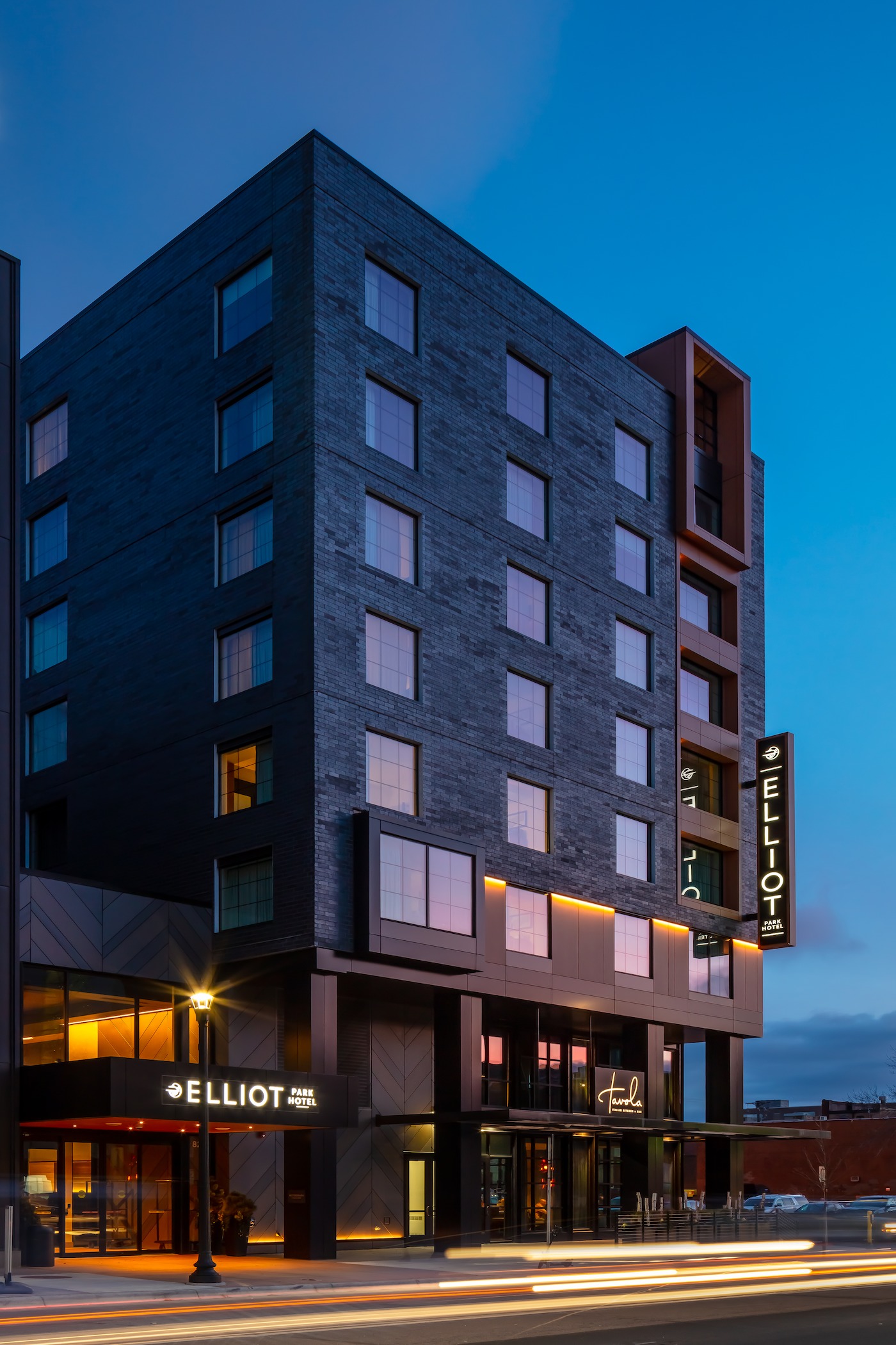Hotel Exterior Windows Workers Install Exterior Windows In The Rooms