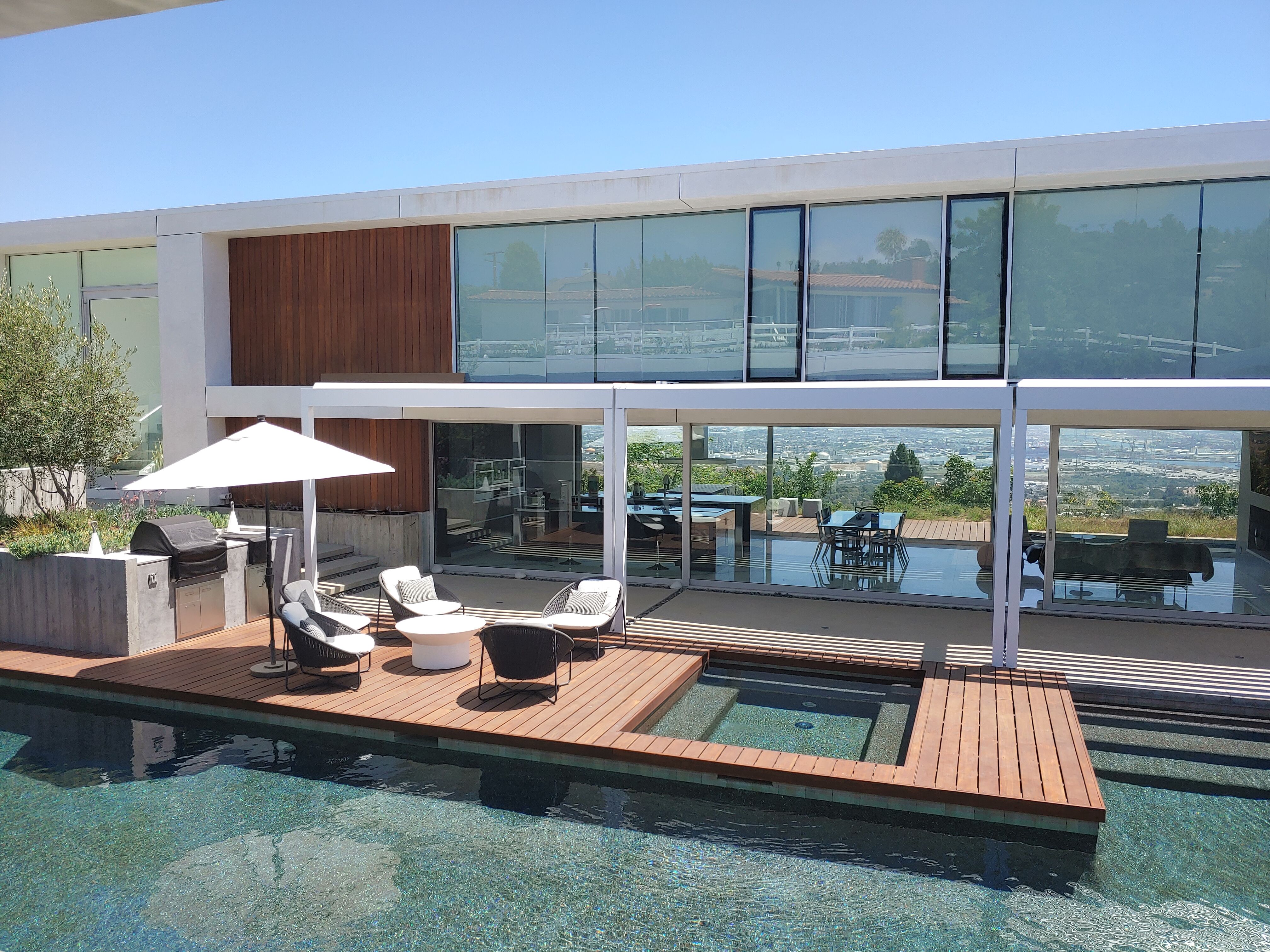 Pergola with Palos Verde view | Ombra Outdoor