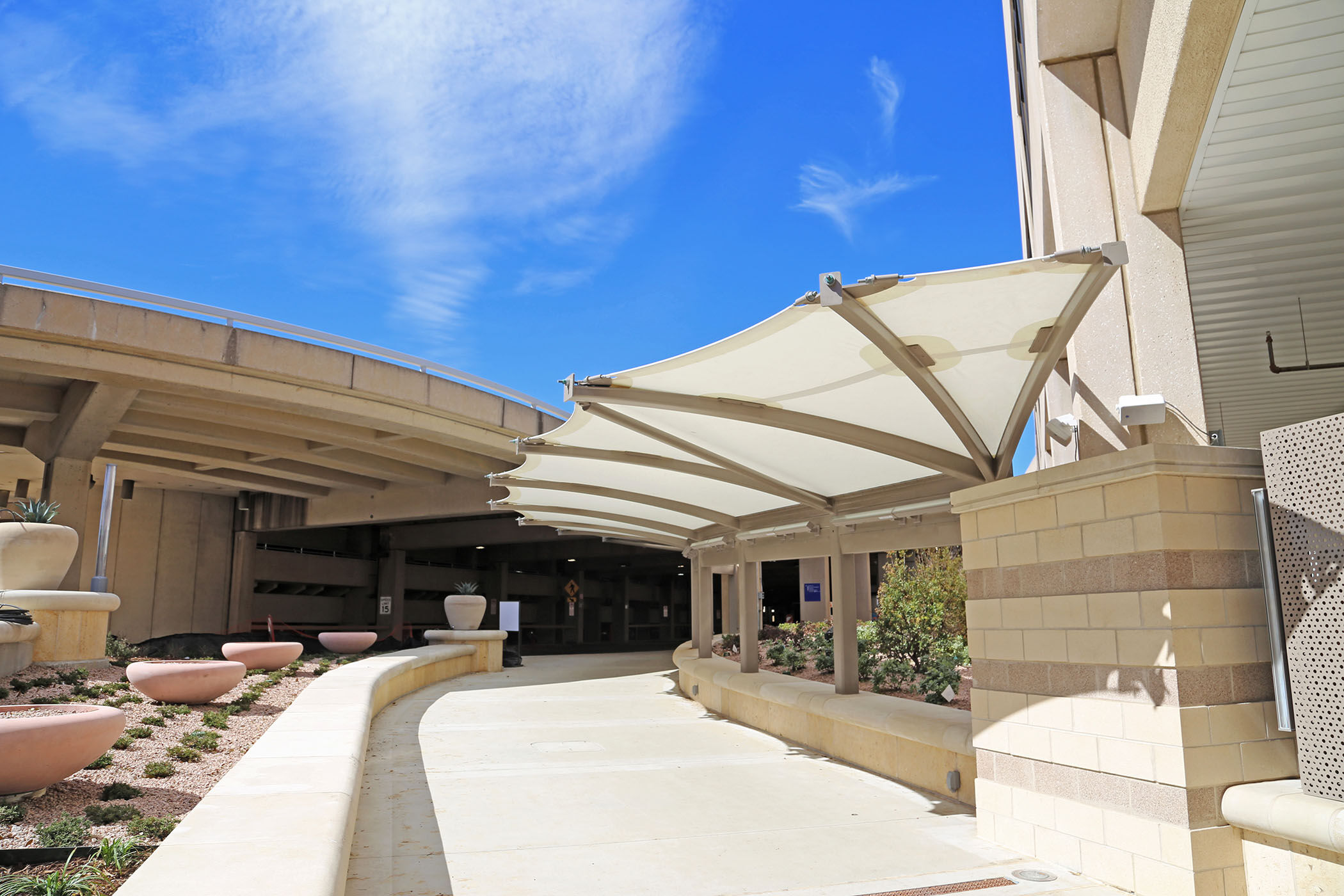 Pfeifer Structures DFW Airport Texrail Station at Terminal B Canopy ...