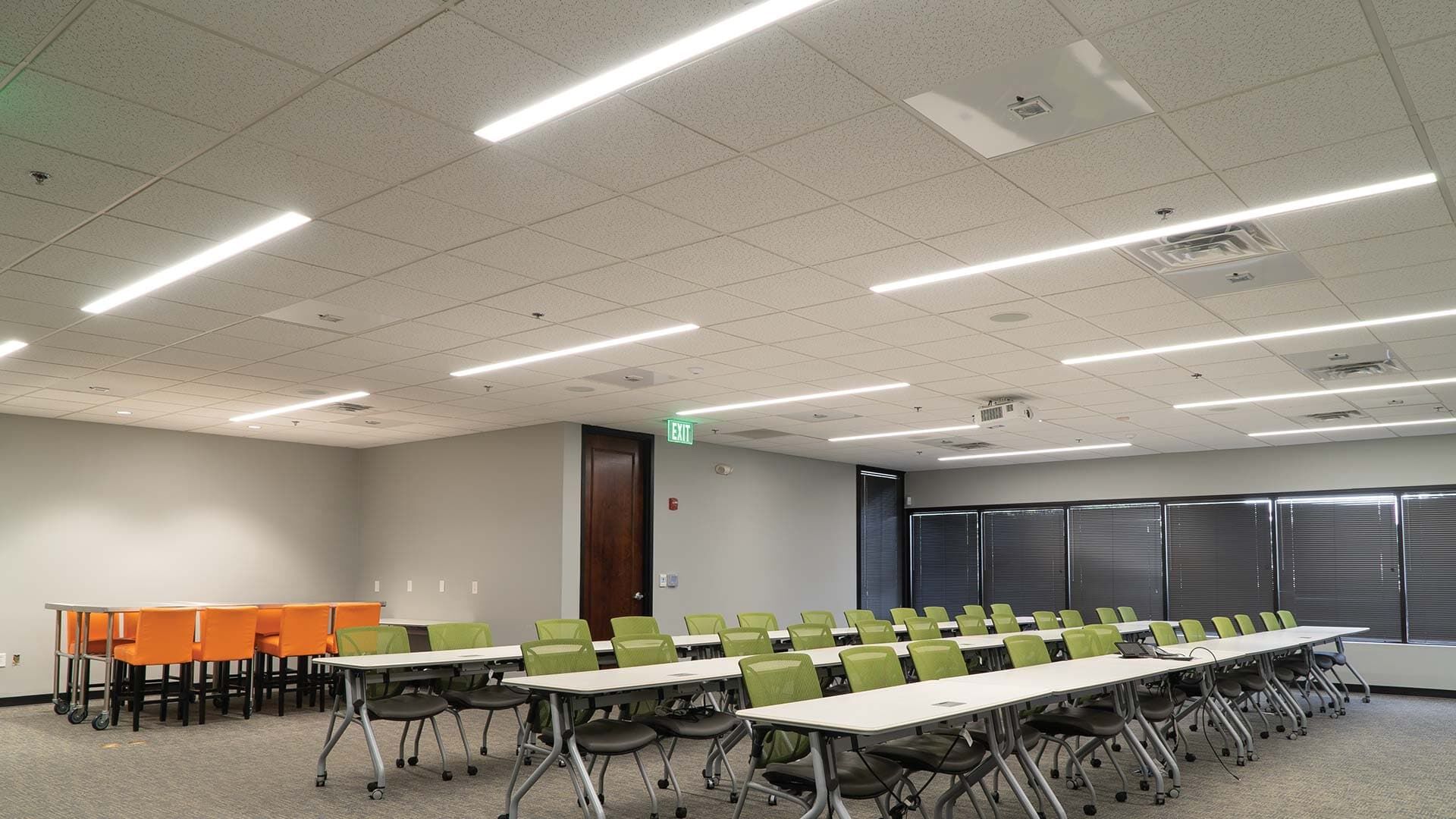 Photo-gallery-commercial-office-smart-lighting-solutions-corporate ...