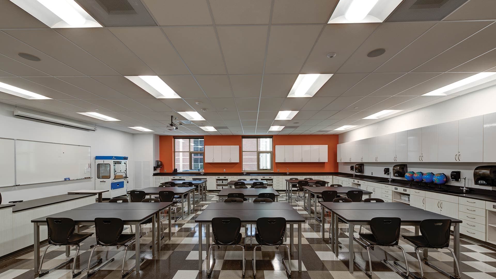 Photo-gallery-education-midvale-middle-school-02 | Acuity Brands