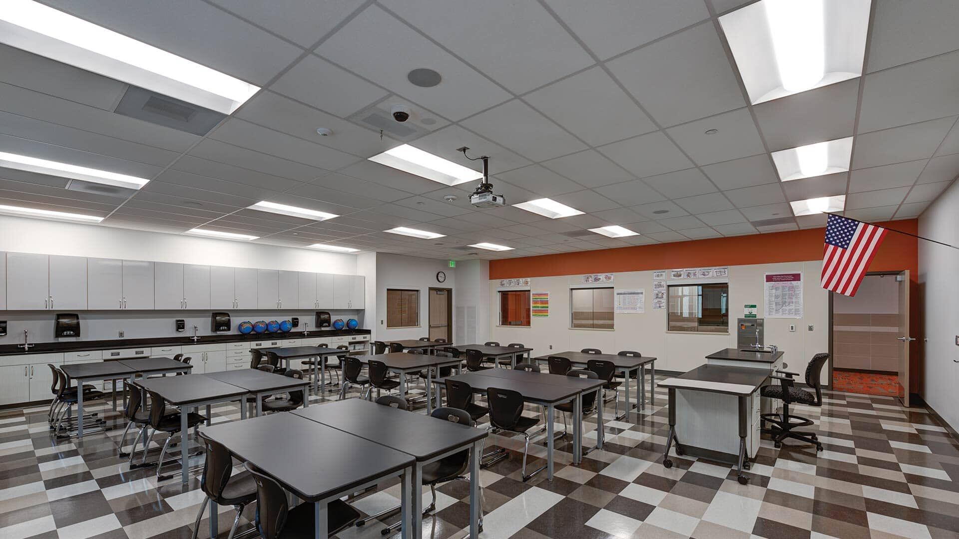 Photo-gallery-education-midvale-middle-school-03 | Acuity Brands