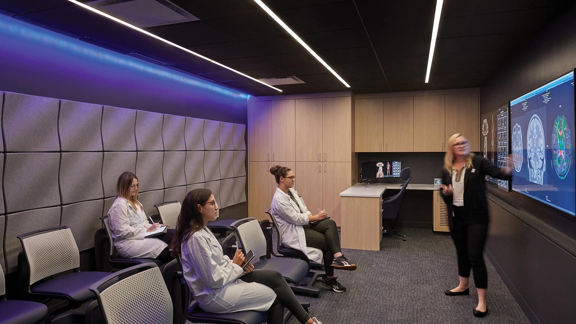 Photo-gallery-education-parker-university-09 | Acuity Brands