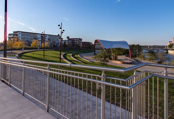 VIVA Railings - Project Photos + Products - Lewisville, TX | Mortarr