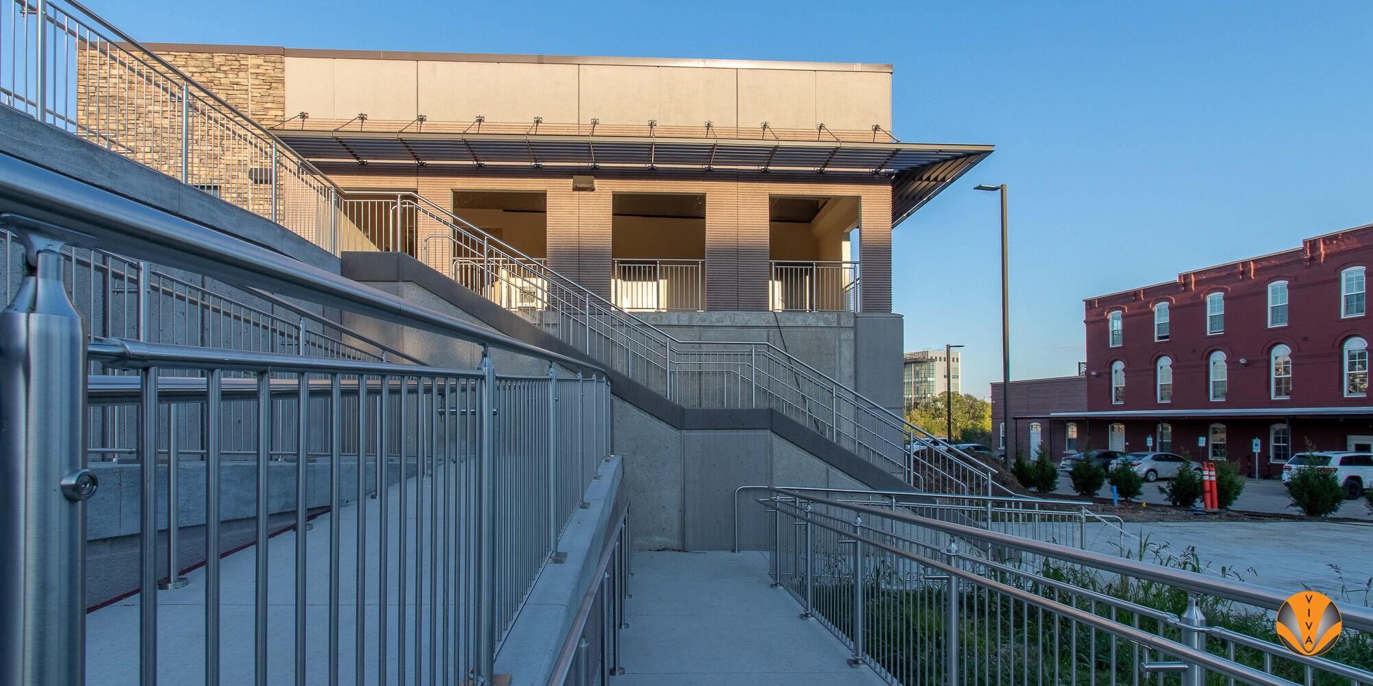 PICKET PANEL RAILING MCGRATH AMPHITHEATRE CIRCA 8 of 19 | VIVA Railings