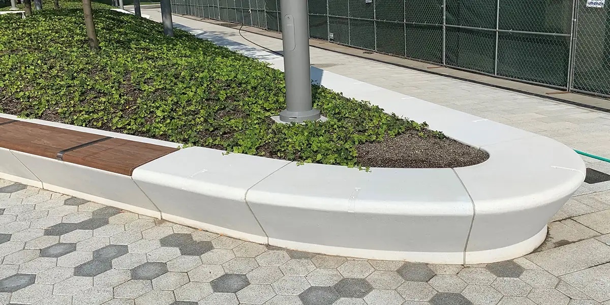 Precast Concrete Seating, Courtyard Design | Wausau Tile