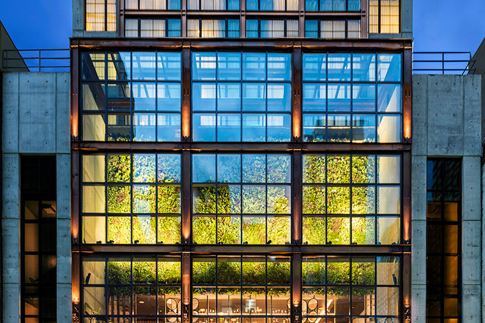 Moxy Chelsea | Pure + FreeForm