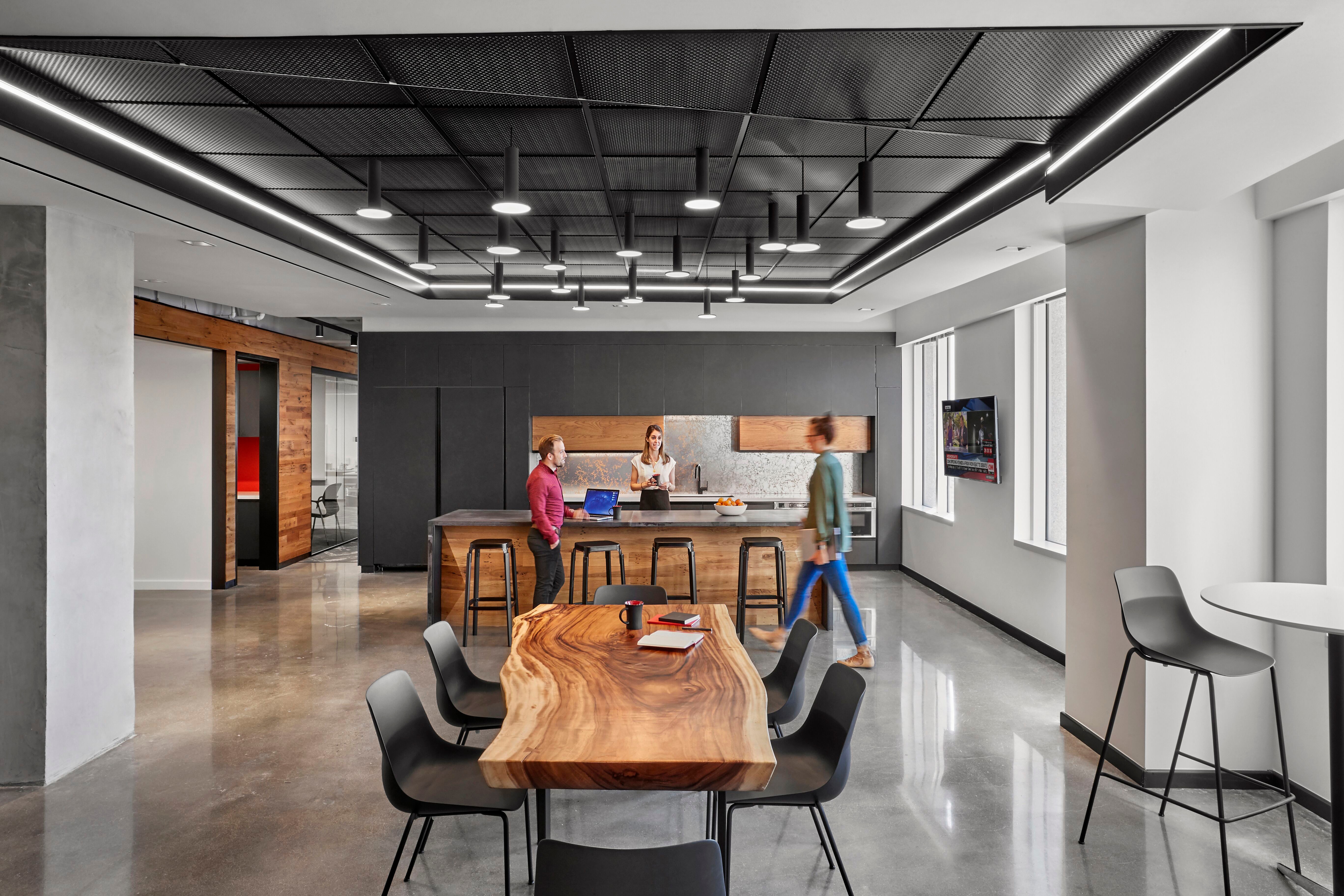 Hensel Phelps | Pure + FreeForm