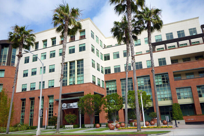 Universal Music Group (UMG) | QuietRock®