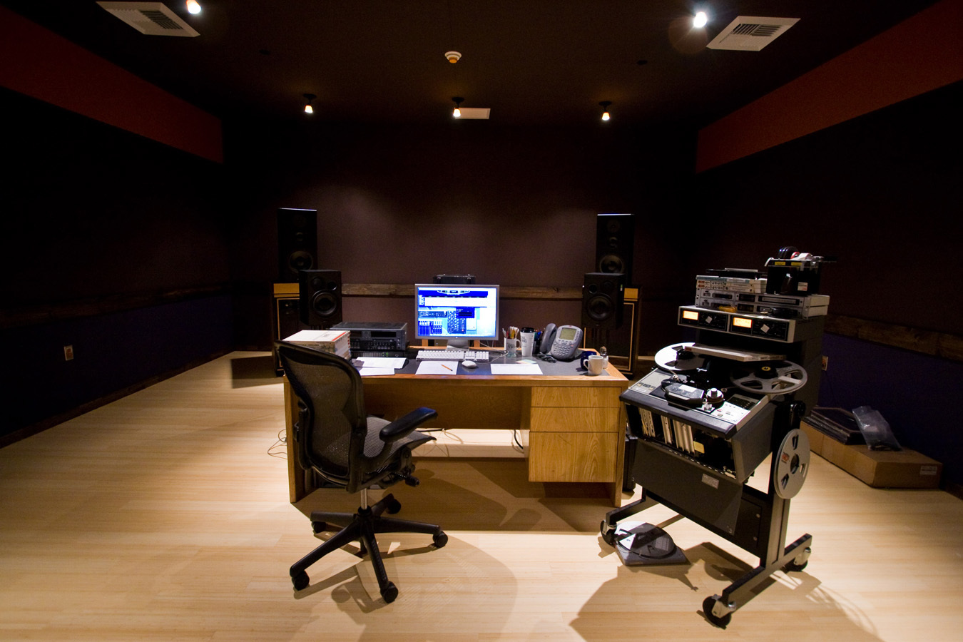 QuietRock Universal Studios Headquarters Quiet Recording Space Design ...