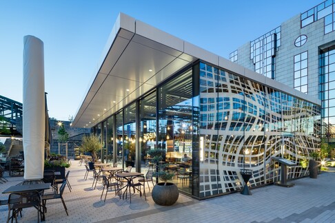 Restaurant Exteriors Architectural Sliding Glass Wall | NanaWall