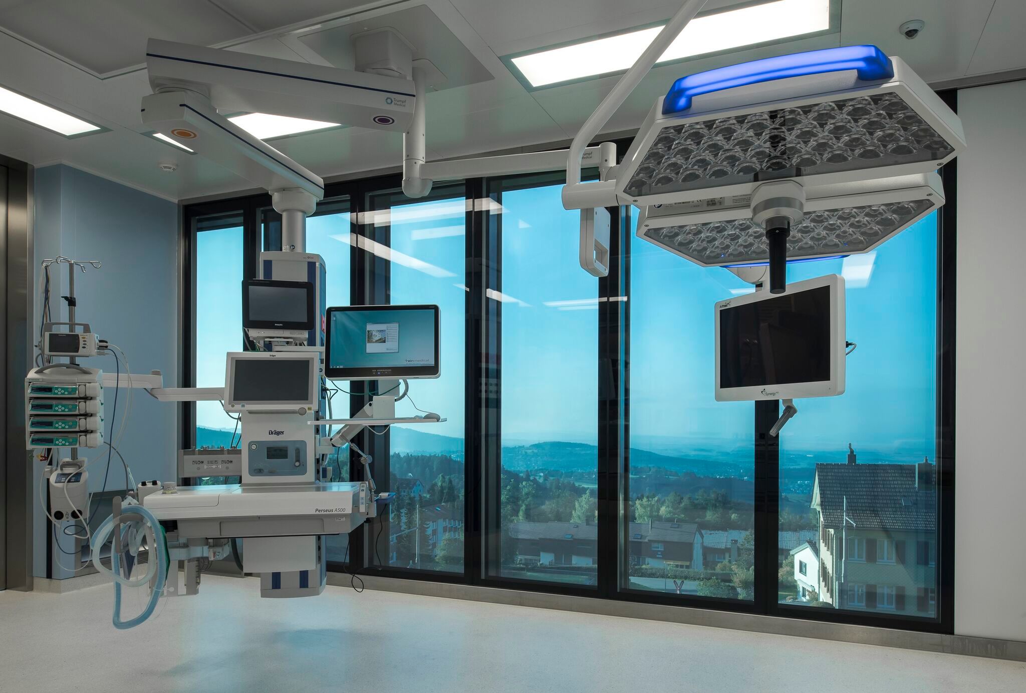 SageGlass Bellavista Eye Clinic Operation Room Design | SageGlass