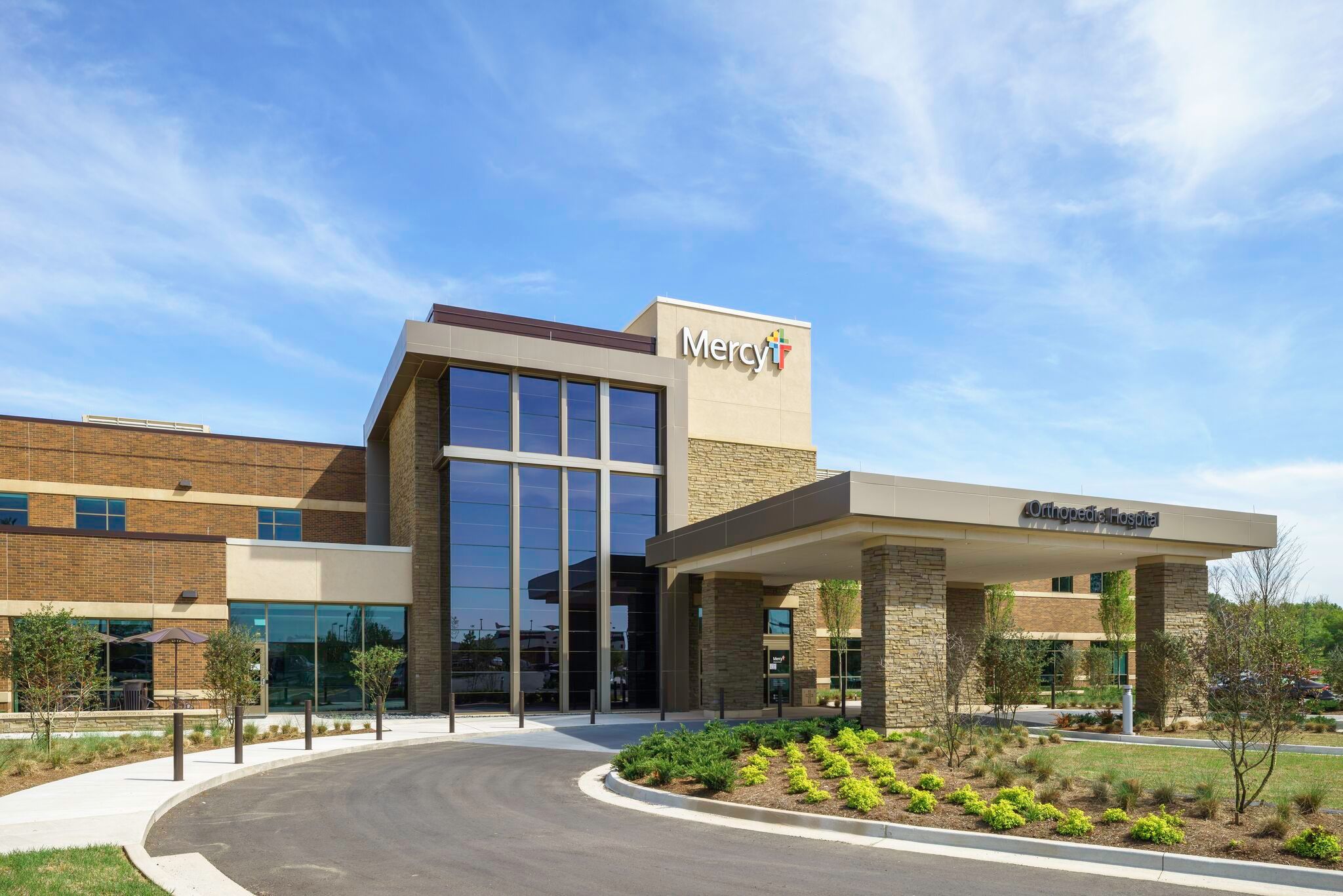 SageGlass Mercy Orthopedic Hospital exterior windows 3 | SageGlass