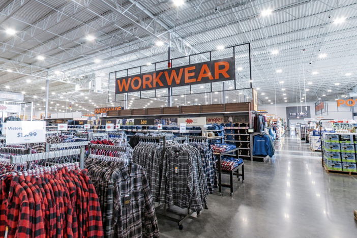 Fleet Farm | Lloyd Companies