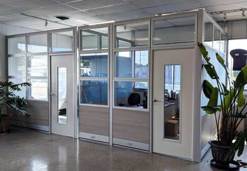 Sapphire High Wall Cubicle System | SKUTCHI Designs Inc.