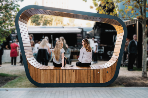'Sedi Connect' Solar Bench | Archasol