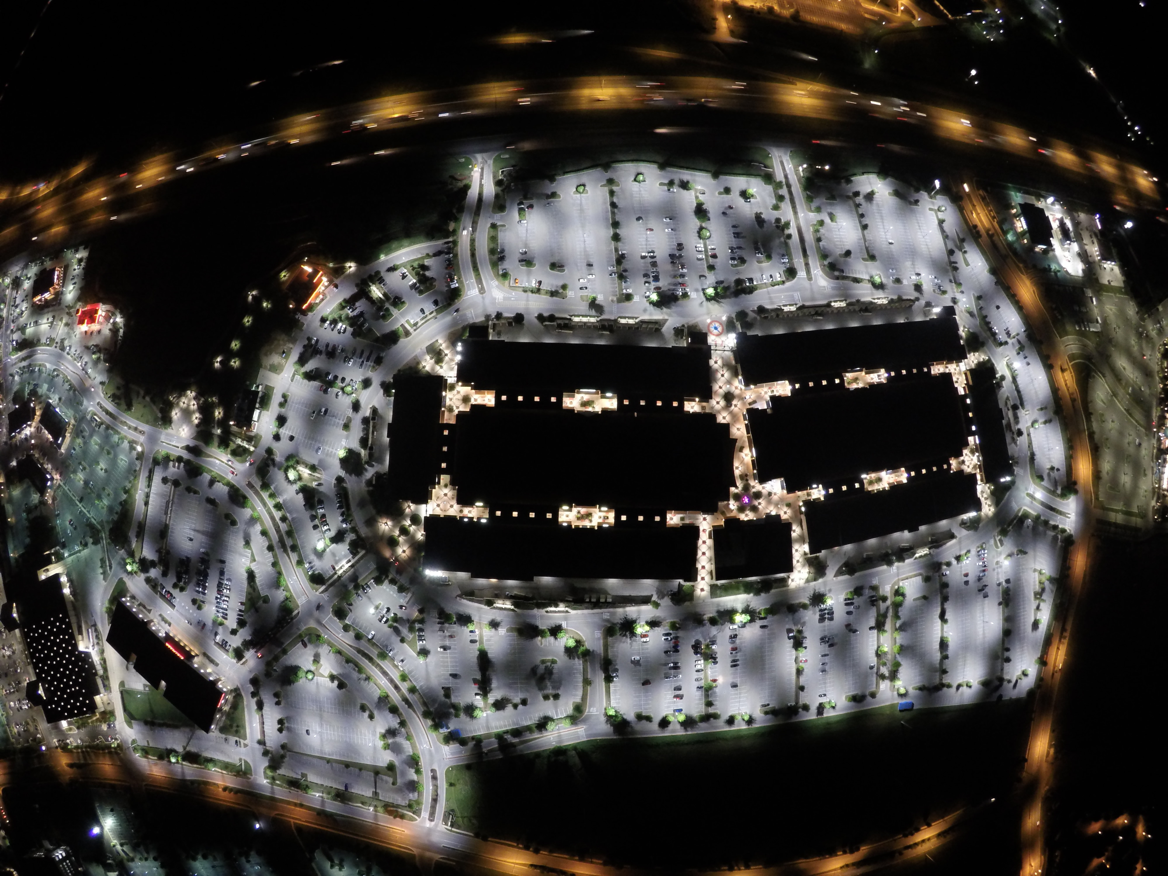 Indoor and Outdoor Retail Related Projects | SimplyLEDs