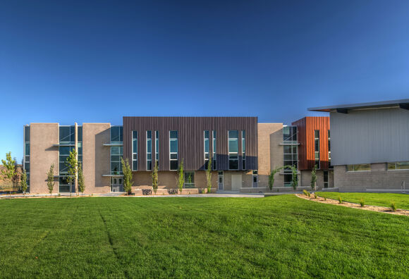 Steelscape - Project Photos + Products - Kalama, WA | Mortarr