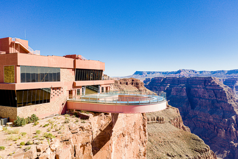 Skywalk at the Scenic Overlook at Grand Canyon Featuring u-shaped glass ...
