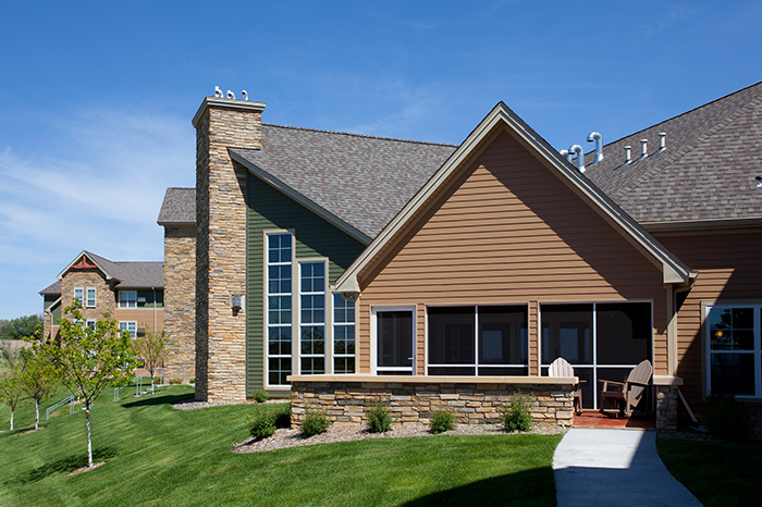 Crossroads Commons | Stahl