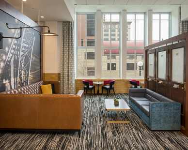 Custom House Hyatt Place | Stahl