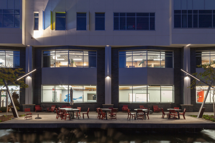 Google Courtyard at Bakery Square | Pittsburgh, PA | Structura