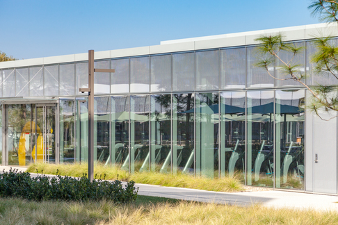 Structura Spectrum Terrace Irvine California Exterior Sidewalk Pole ...