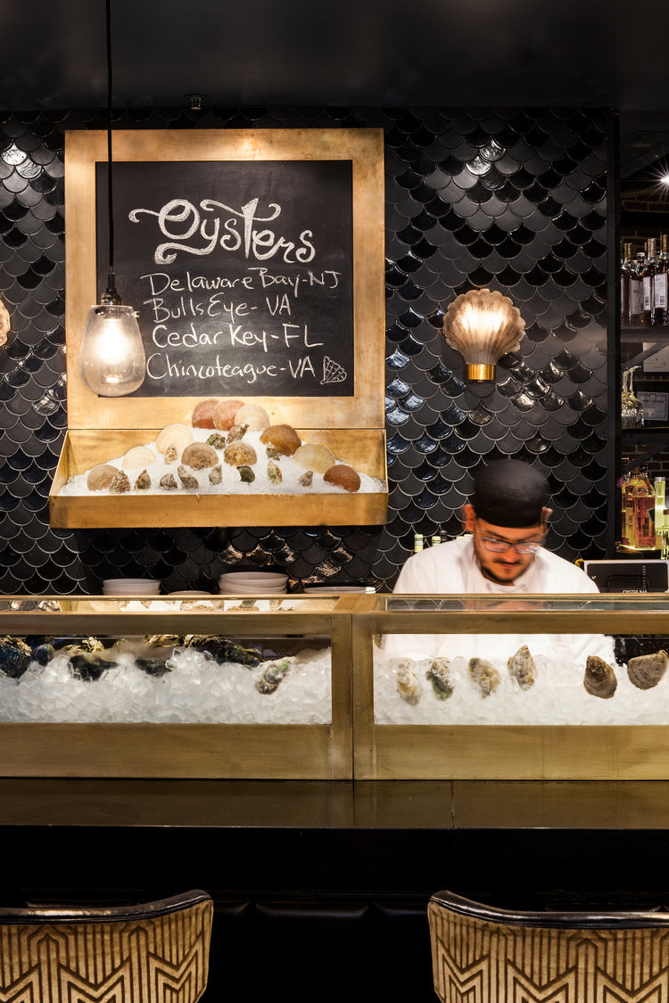 Roxy Oyster Bar | STUDIO robert jamieson