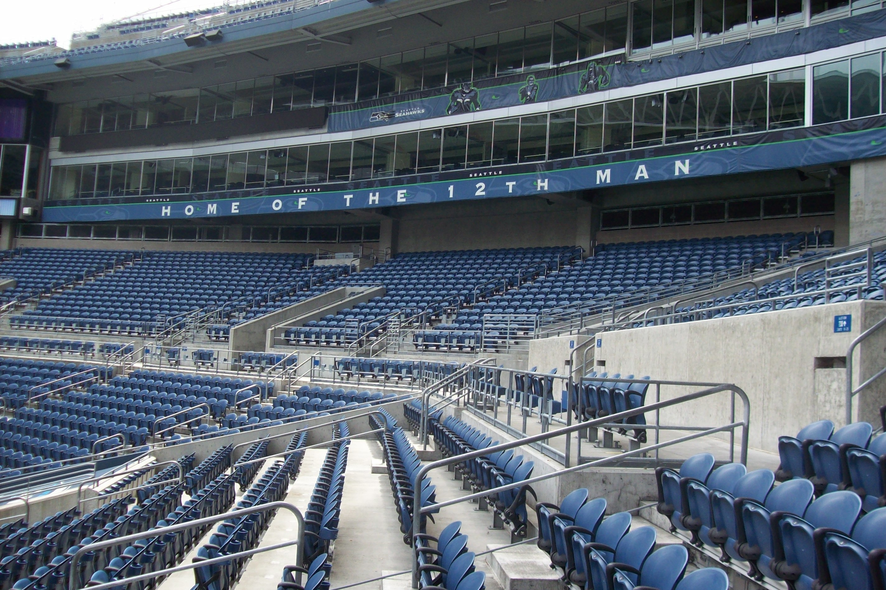 supergraphics_seahawks_stadium_graphics_seating | superGraphics