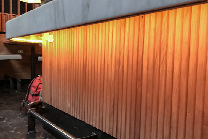 Boqueria - Tambour - Flexible White Oak Wood Paneling | Surfacing Solution