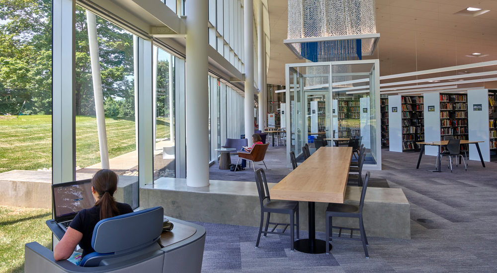 Tate Northeast Louisville Public Library interior seating 4 | Tate Inc.