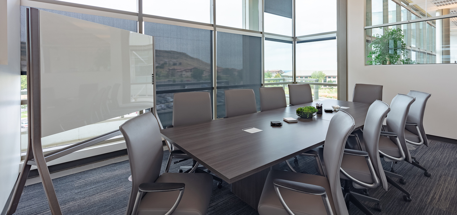 Teammates_strategem_conference_room | Teammates Commercial Interiors