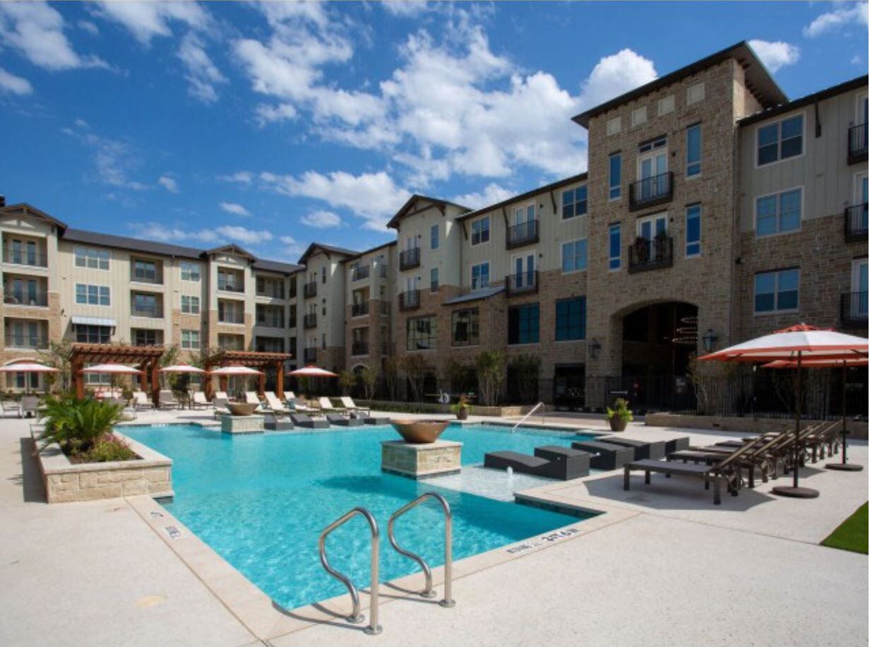 The Village at Rayzor Ranch | BRR Architecture