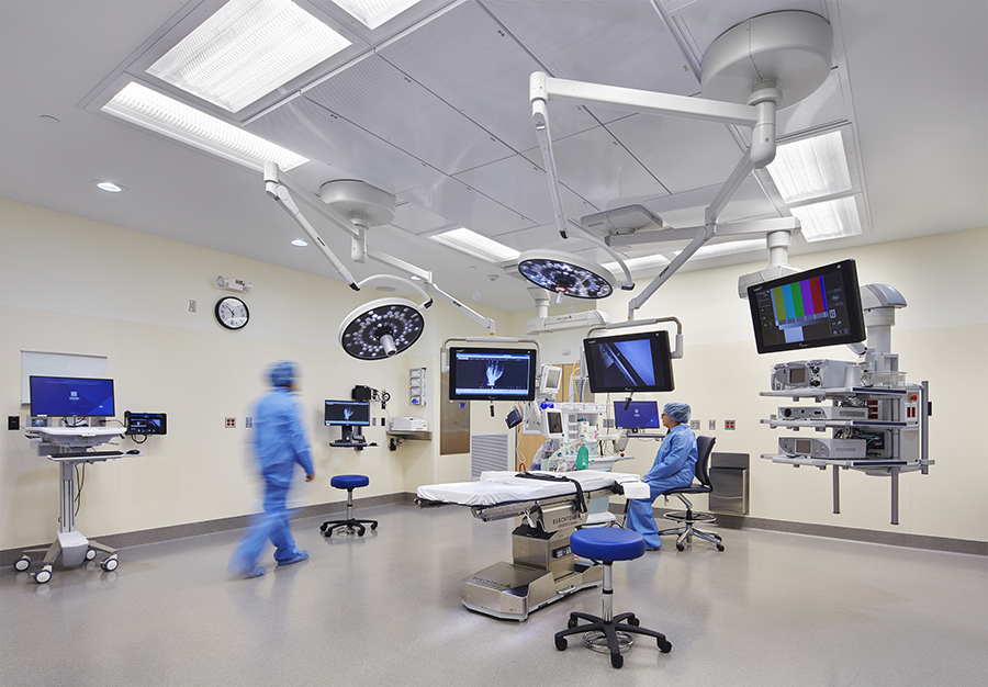 TRIA Orthopaedic Center operating room | Meyer Borgman Johnson