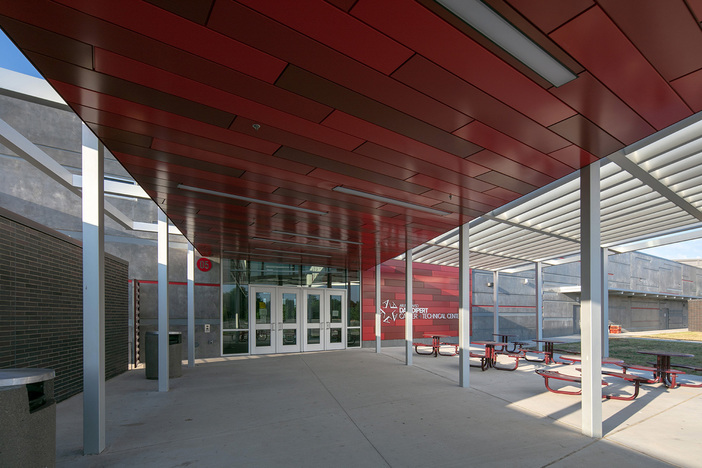 AISD Dan Dipert Career & Technical Center | Tubelite
