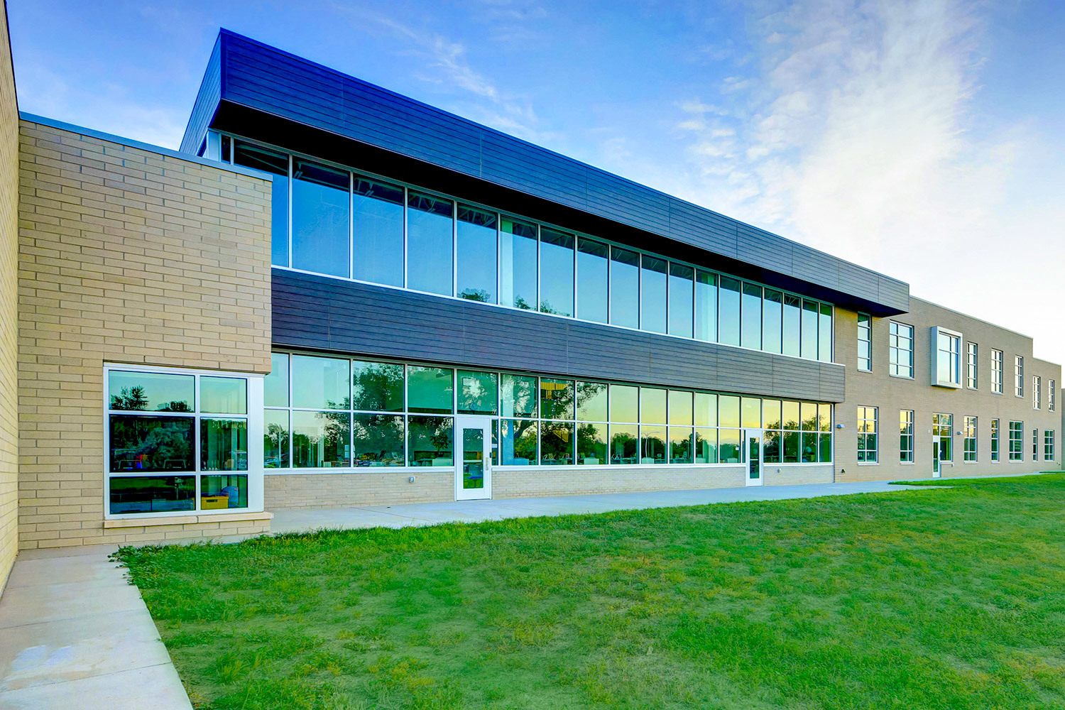 Tubelite emerald elementary school storefront windows entrance glass ...