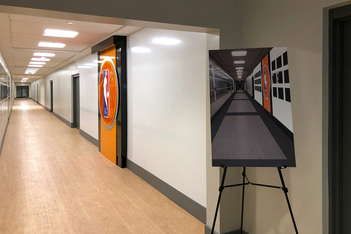 University of Tennessee Locker Room | Uniform Linear