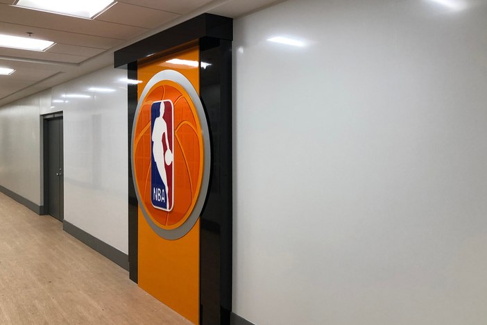 University of Tennessee Locker Room | Uniform Linear