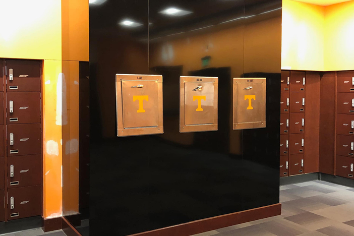 University of Tennessee Locker Room | Uniform Linear