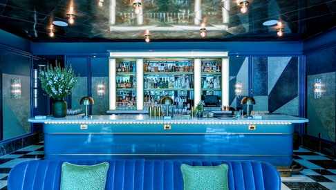 Cafe Restaurant Design | Giroux Glass Inc.