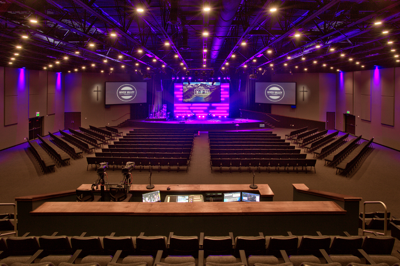 Vanman_river_valley_church_interior | Vanman Architects and Builders