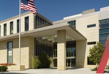 Burbank Community Center 1128 | Vetter Stone