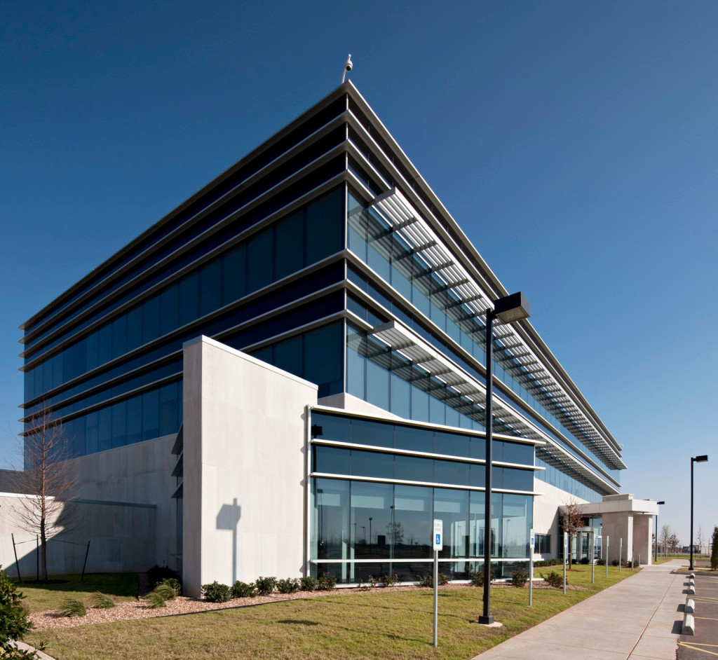 Vetter stone Integris Cancer Institute Silver Shadow Alabama Stone with ...