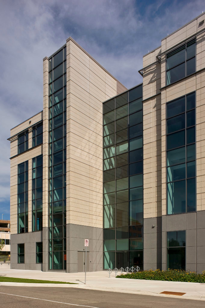 Vetter stone minnesota senete building exterior stone facade curtain ...