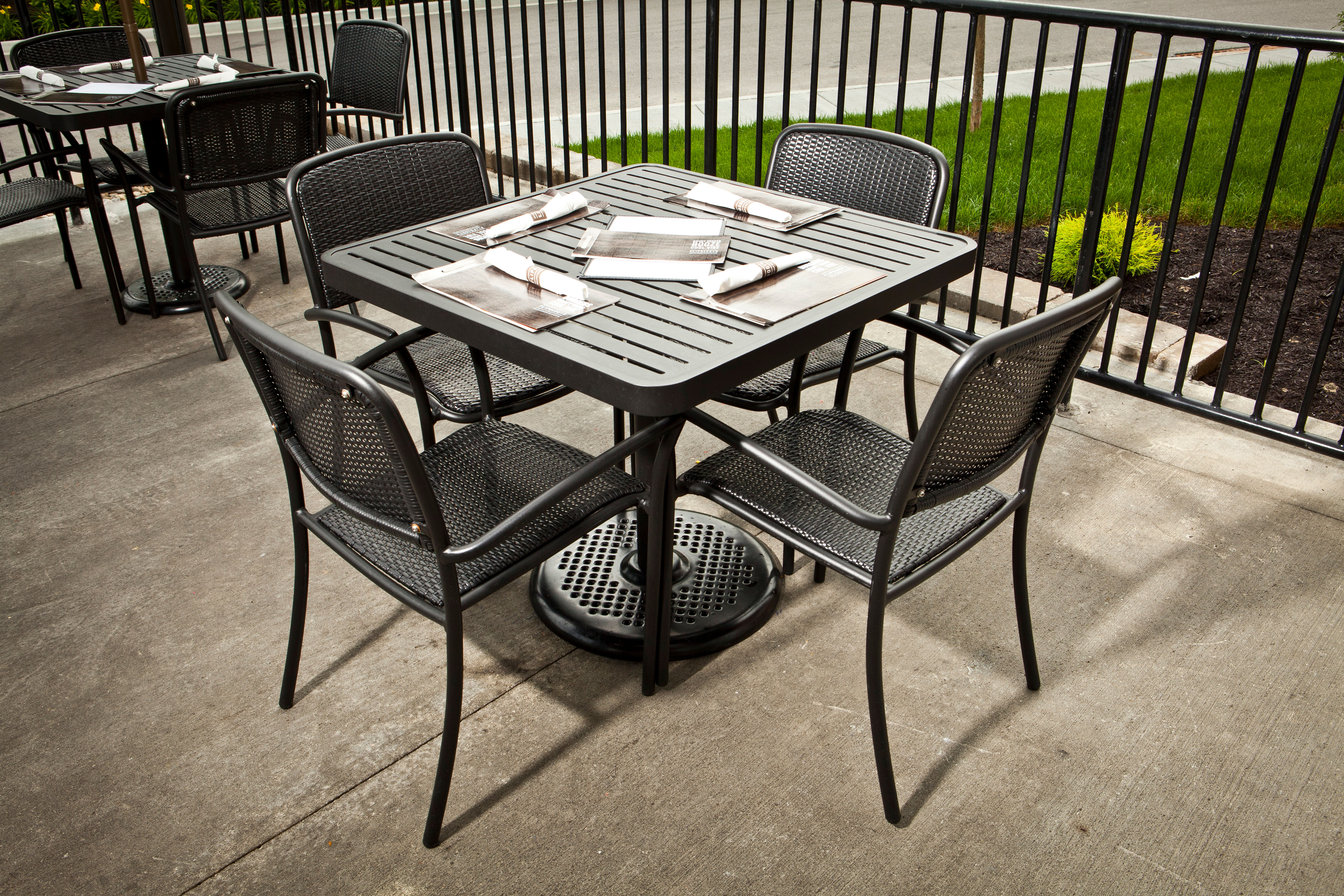 Wabash Valley hanna collection outdoor tables and chairs | Wabash Valley