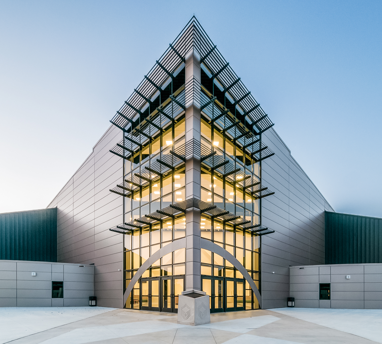 Wade Architectural Systems Lackland Recruit Center RIFFIC Exterior ...