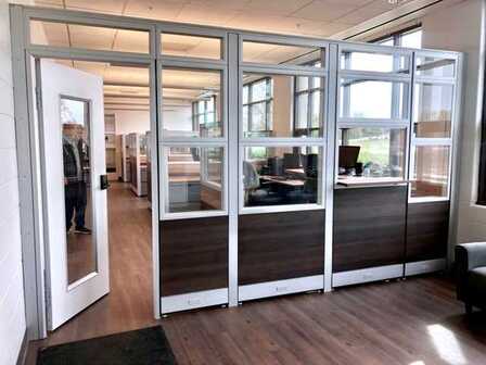Sapphire High Wall Cubicle System | SKUTCHI Designs Inc.