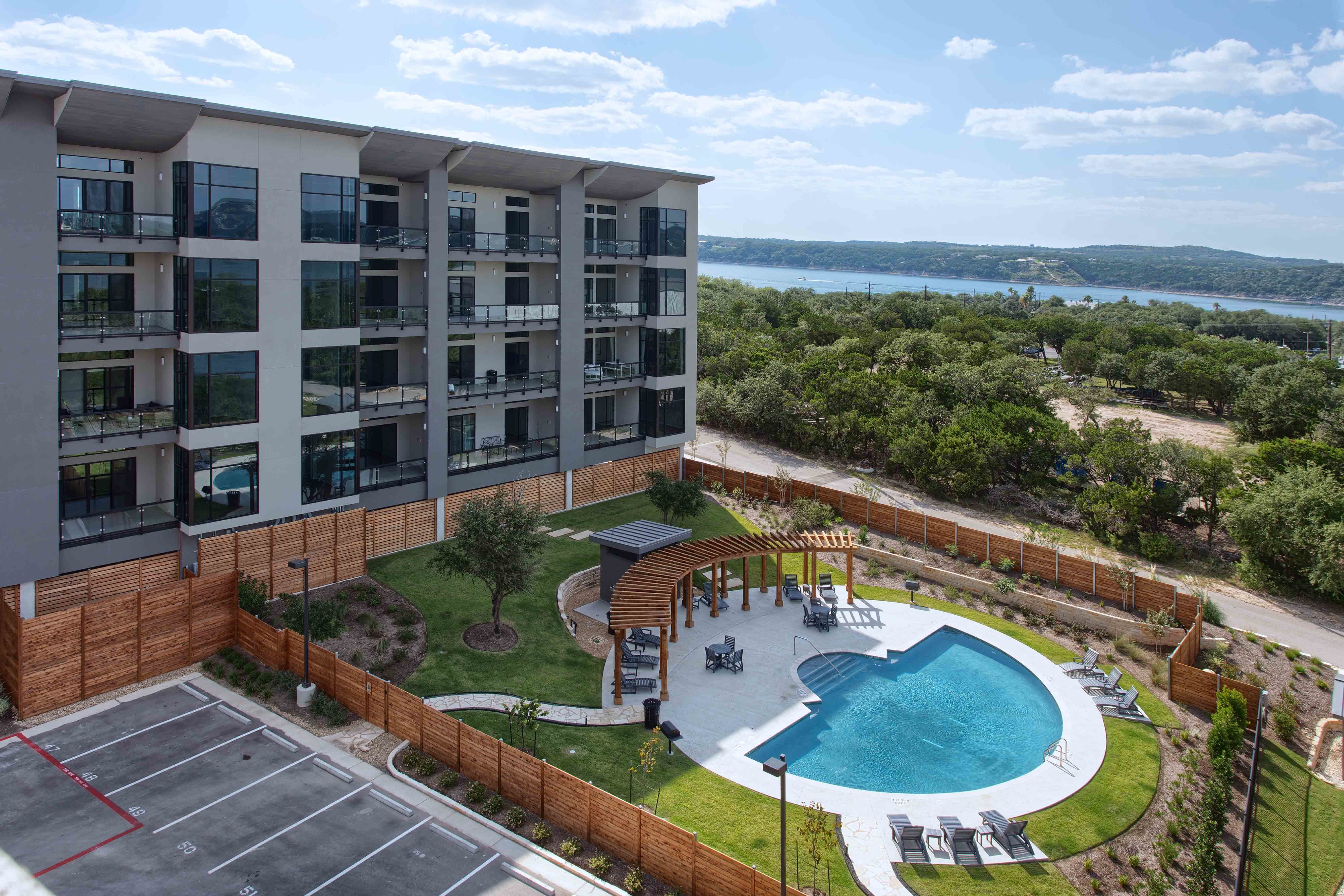 Waterfall Condominiums on Lake Travis | Cornerstone Architects